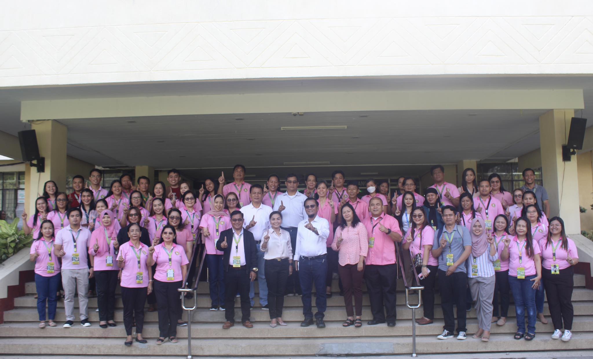 Mayor Guzman graces USM Convocation – University of Southern Mindanao
