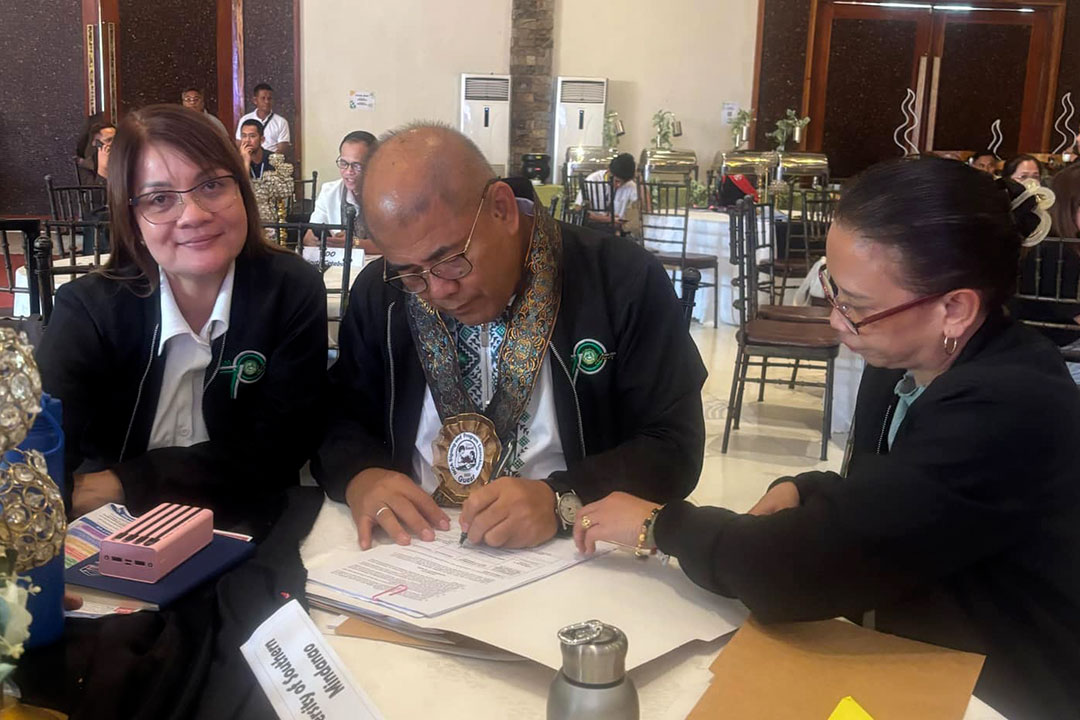 USM Signs MOA for “Tara, Basa!” Tutoring Program – University of ...