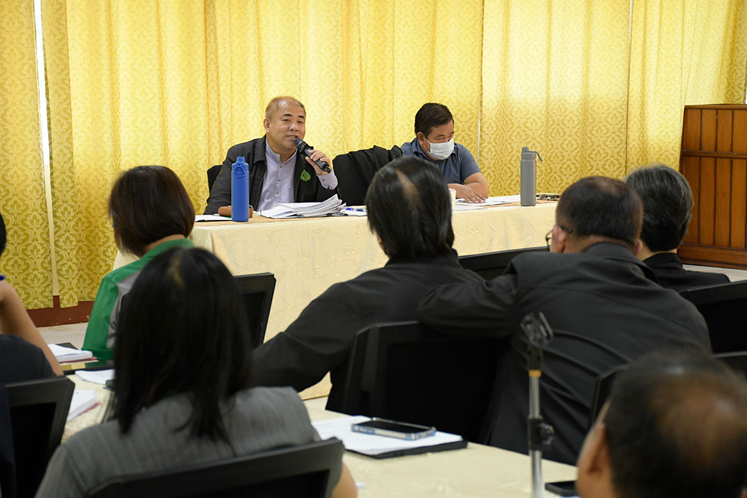 USM President Chairs First Meeting with Admin Council Members ...